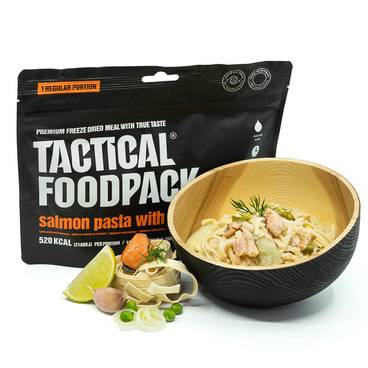 Tactical Foodpack Salmon Pasta with White Wine | CyberPhoto